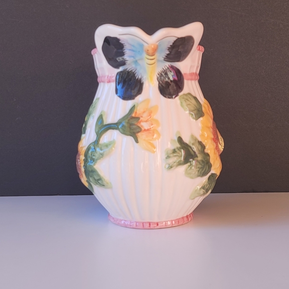Vintage | Dining | Sunflower Butterfly Bow Yellow Pink Blue Pitcher 9s ...